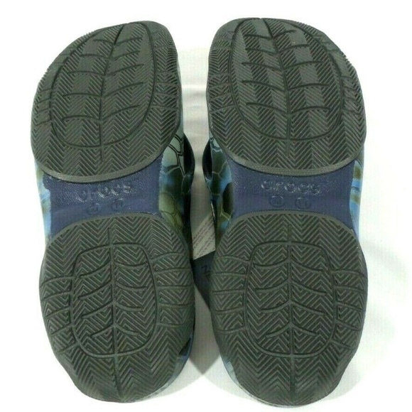CROCS | Shoes | Crocs Mens Kryptek Neptune Deck Flip Flops | Poshmark
